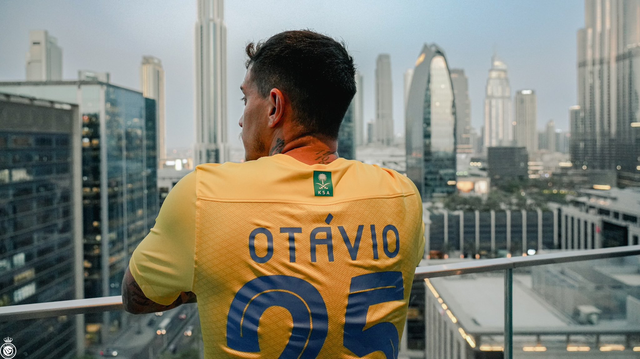 Médio Otávio assina pelo Al Nassr após nove anos de ligação ao FC Porto ...