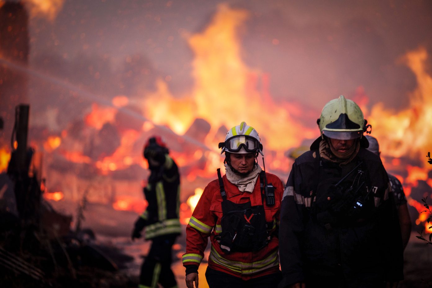 Incêndios: Fogos em Pedrógão Grande já chegaram à Sertã – Proteção ...